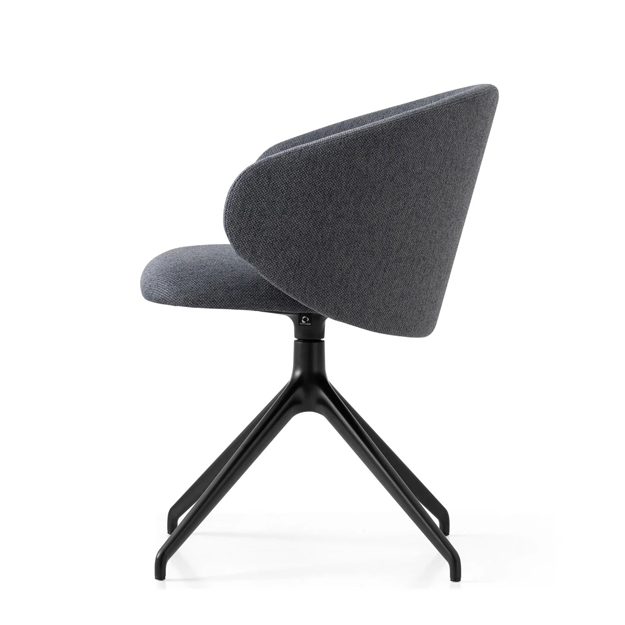 Connubia Tuka Soft Spider Leg Chair